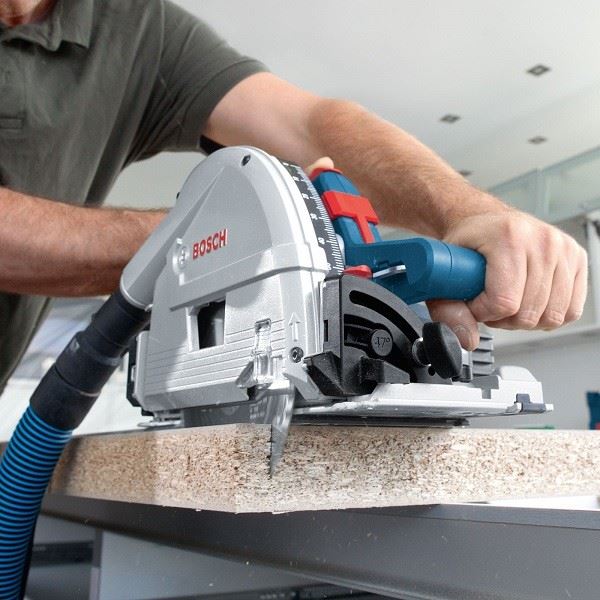 Bosch GKT 55 GCE cirkular + šina FSN 1600 u L-Boxx koferu