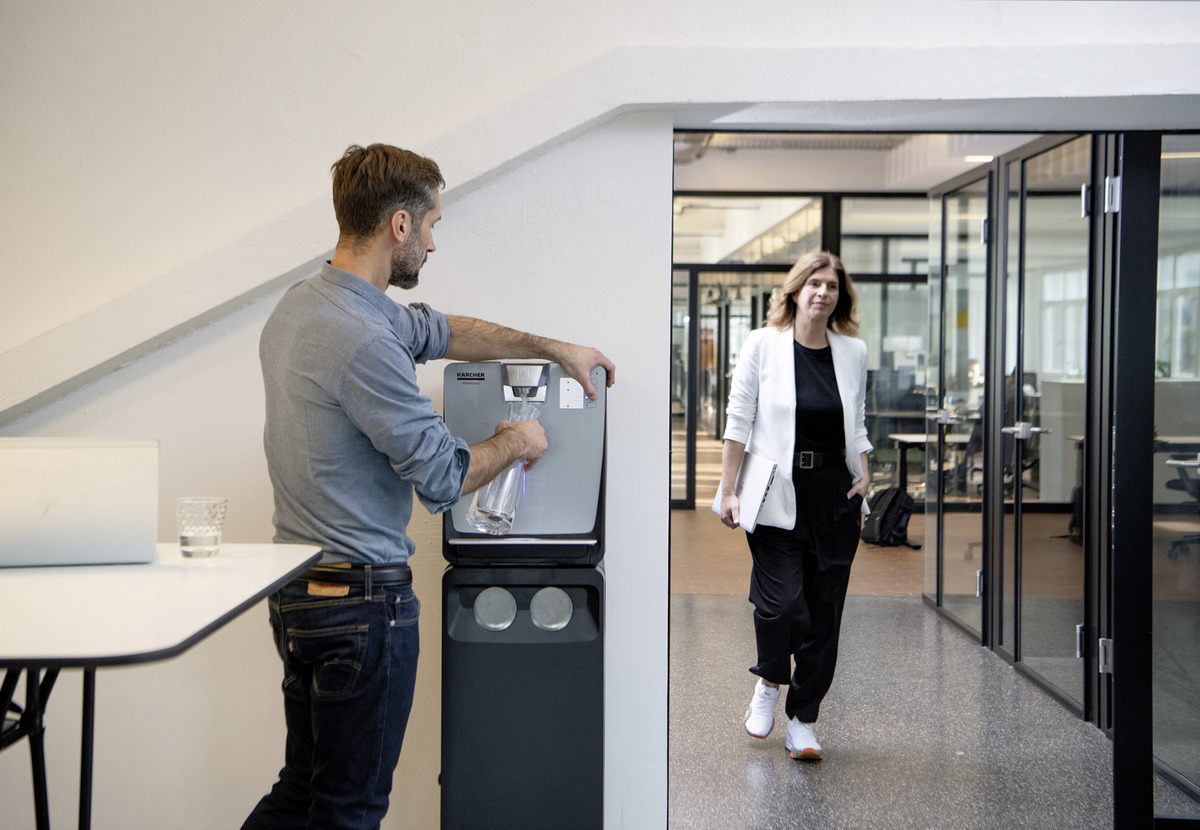 Karcher WPD 200 Adv. S Black, 1.024-935.0