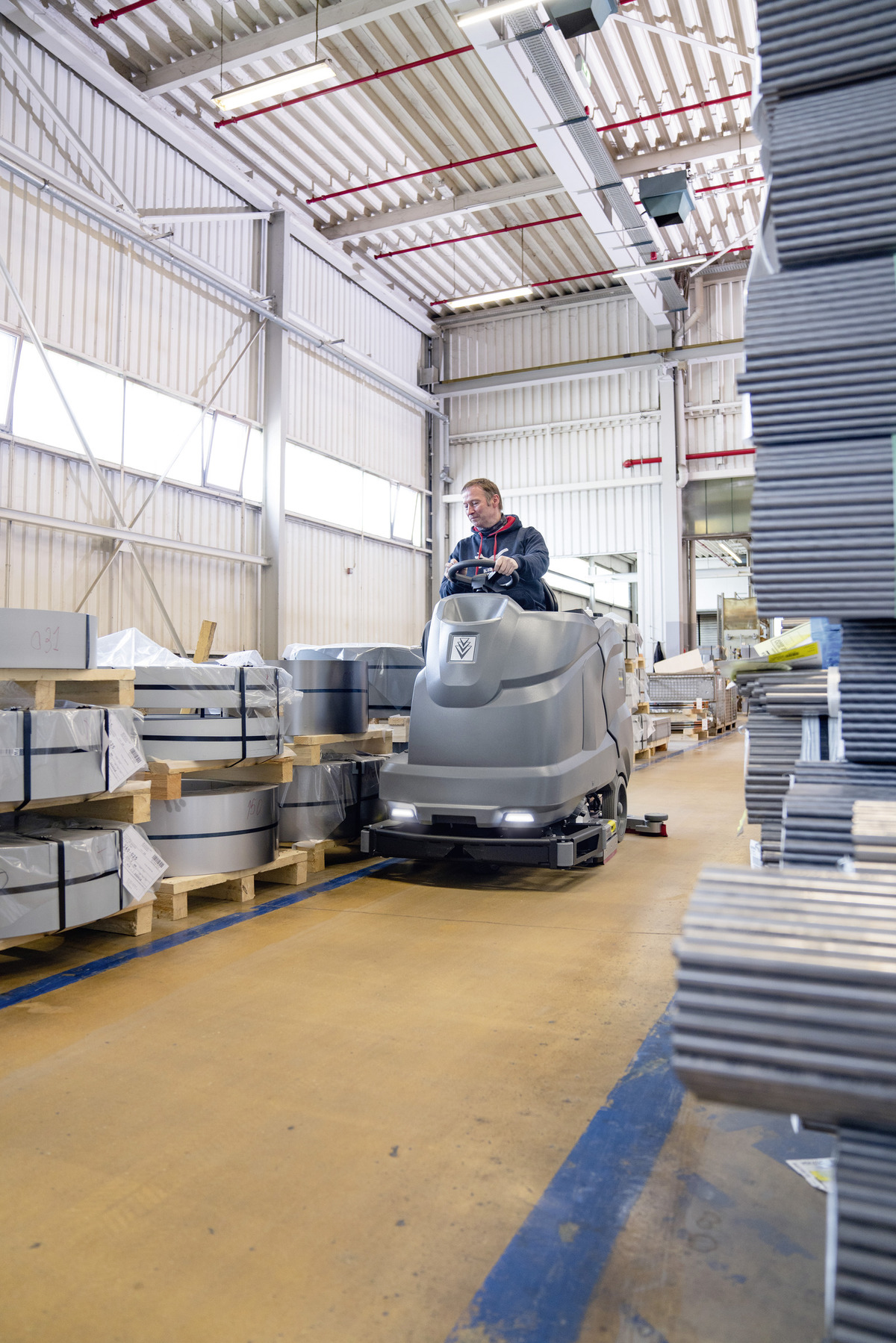 Karcher B 200 R Bp Pack + DOSE + SB + 240 Ah Wet + Rins + R85, 1.246-203.0