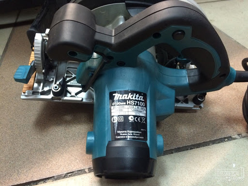 Makita HS7100 Ručna kružna testera, 1.400W