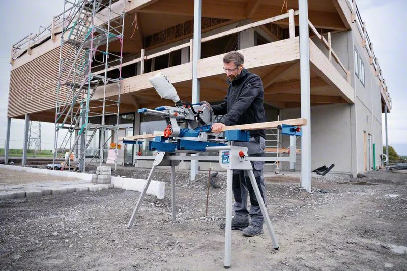 Bosch GCM 18V-254 D Akumulatorska potezna stacionarna testera - ger ...