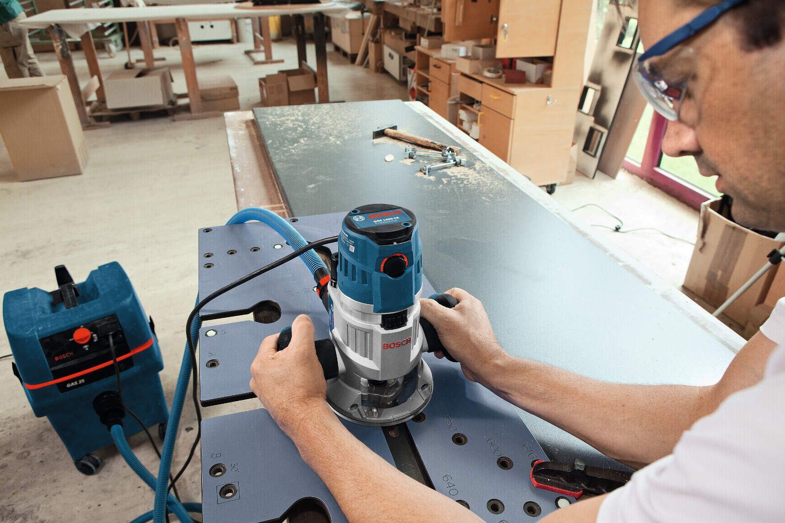 Bosch GMF 1600 CE višenamenska glodalica u L-Boxx koferu